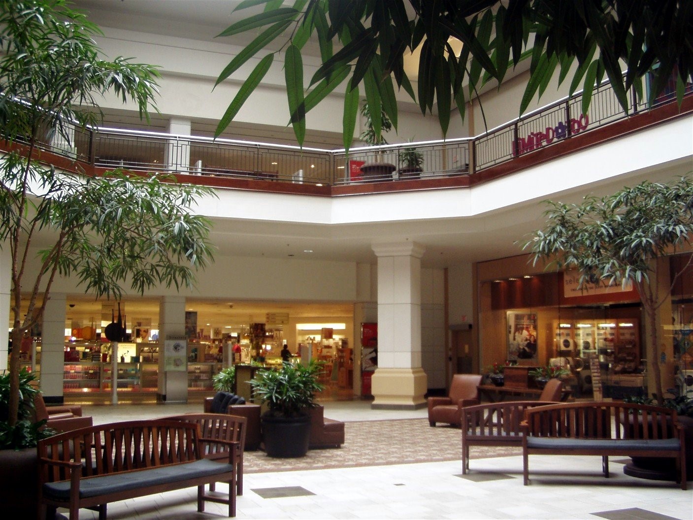 Locations Hub - Barton Creek Square Mall